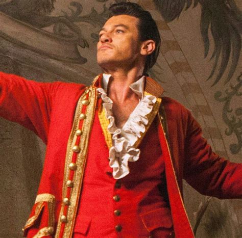 Pin By Lori Hagens On Luke Evans Beauty And The Beast Movie Disney