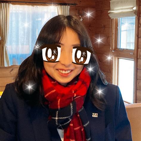 永遠の中2病🧒成人になる 先日は長女の18歳のお誕生日でした 毎度のおうちでバースデー クリスマスもお正月も余裕が無かったので、この日は