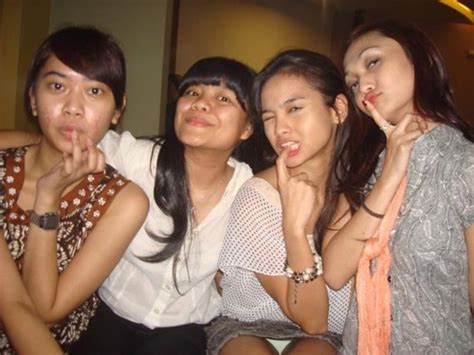 Ide Gue Com Blog Unik Tips Dan Trik Artis Info Terkini Intip Celana Dalam Arti