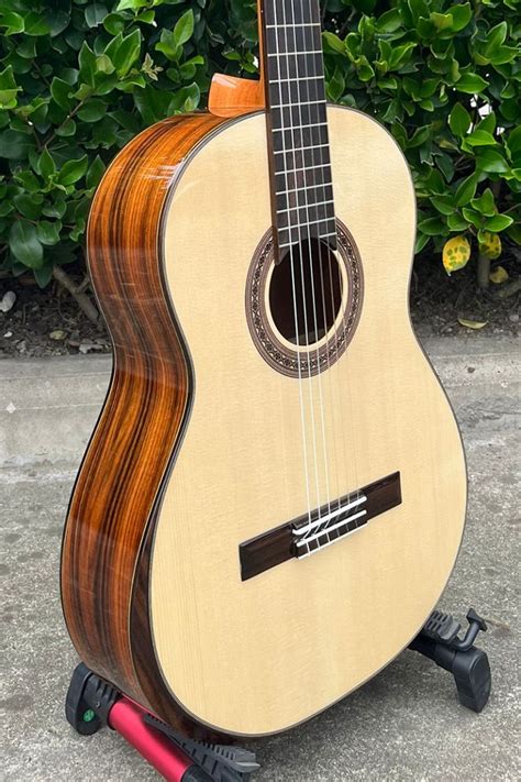 Classic Archives Aiersi Guitar