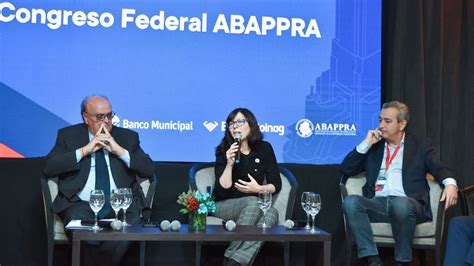 La Asociación De Bancos Públicos Y Privados De La República Argentina