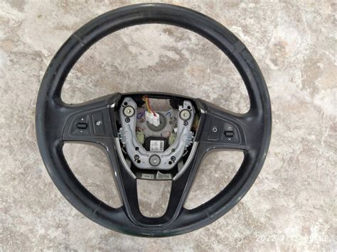 Старый руль в новый руль🤭 — Hyundai Solaris (1G), 1,6 л, 2013 года ...