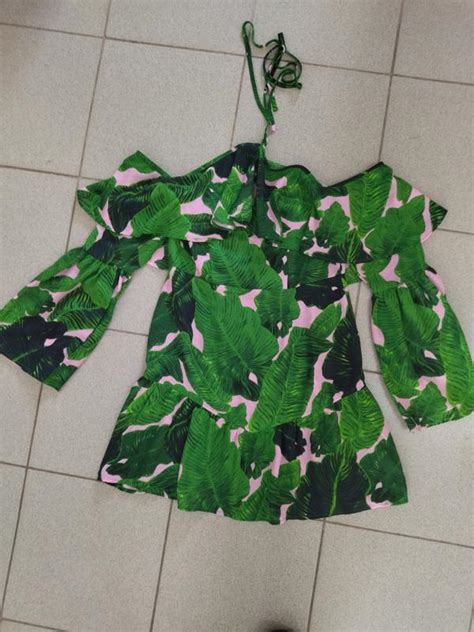 Сукня — ціна 400 грн у каталозі Короткі сукні Купити жіночі речі за доступною ціною на Шафі