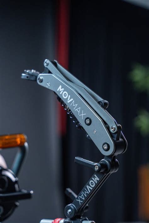 가젯 금속 기계 기계공 기계팔 기기 기능의 기술 도구 디자인 디테일 로봇 공학 많은 매끄러운 메탈릭 무브맥스 산업의 수직 쐈어 악기