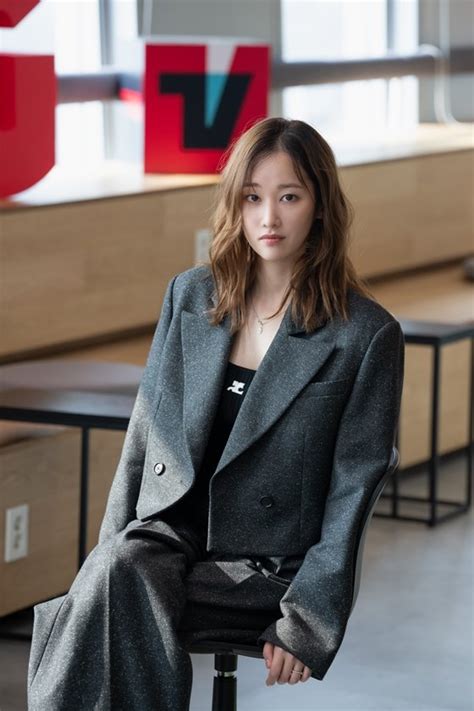 몸값 전종서 진선규 속옷만 입고 춤추는 장면 제일 좋아 인터뷰① 네이트 연예 몸값 전종서 진선규 속옷만 입고 춤추는 장면 제일 좋아 인터뷰① 네이트 연예