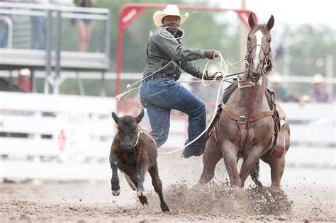 Tie Down Roper John Douch Gets Help From Legend Cfd