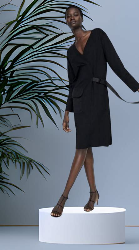 Сукня Zara — ціна 670 грн у каталозі Сукні міді Купити жіночі речі за доступною ціною на Шафі