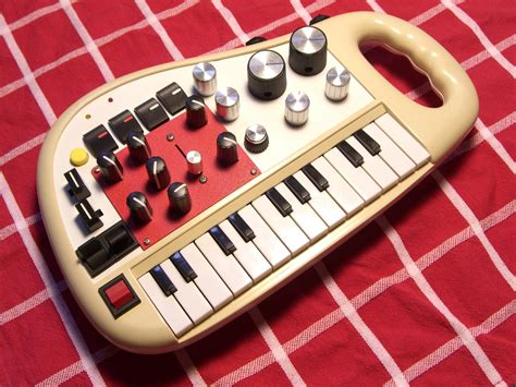 noystoise circuit bent glitch synth revised