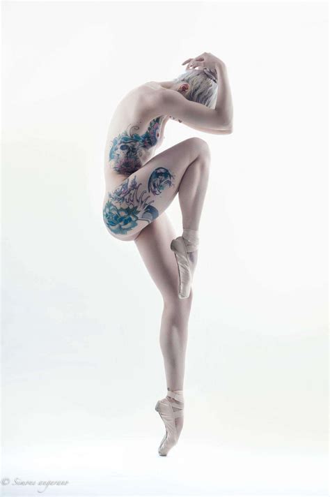 Shaping Effect Art Glamour Magazine