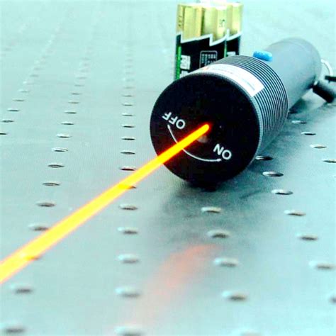 589nm Portable Yellow Laser Device Amber Yellow Laser Pointer Flashlight Torch Pen 698 00