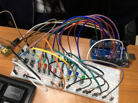 Mini Proyecto Controlando Luces Con Arduino