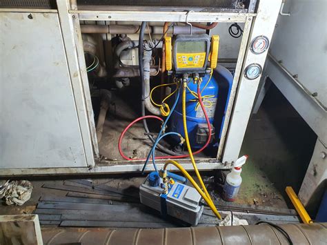 삼성냉동시스템 시공사례 안산 성곡동시흥정왕동남동공단레이저칠러냉각기금형칠러냉각기오일냉각기산업용냉각기의료용냉각기가스누설응축기냉매누설작업진공작업작업