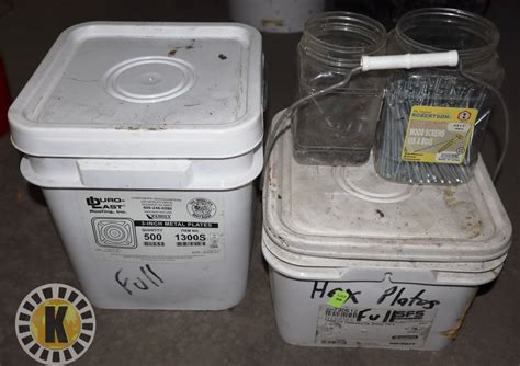 Bundle Of Assorted Fasteners