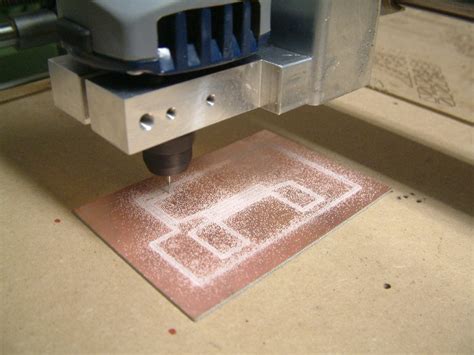 PCB Manufacturing Milling And Drilling Printed Ciruit Boards
