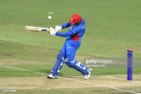 Hazratullah Zazai Photos And Premium High Res Pictures Getty Images