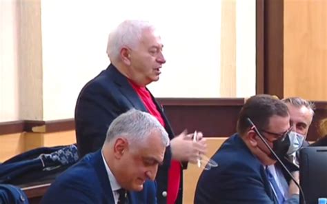 წერეთელი მეც მრცხვენია ხალხს ჰგონია რომ ფული გავათეთრე ჩემი შვილიშვილი მოდის და მთხოვს ფული