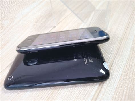 Apple IPhone 3GS IPhone 3rd Gen 8GB 16GB 32GB Black White Unlocked A1303 GSM EBay