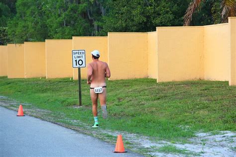 Running A Naked 5k Race Thrillist