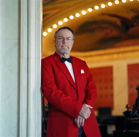 Erich Kunzel Conductor Short Biography