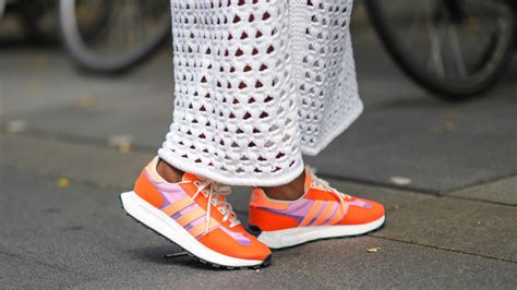 Colorful 80s Sneakers Are Making A Comeback In Summer 2025 Glamour
