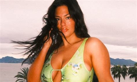Ashley Graham Musa Plus Size Diz Que Canetas Emagrecedoras São Tapa