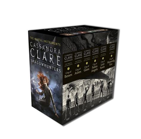 Mortal Instruments Slipcase Six Books 9781406359824