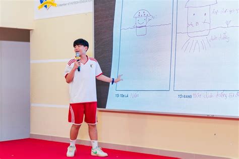 Trường Song Ngữ Quốc Tế Royal School Tin Tức Giao Lưu Cùng Họa Sĩ Linh Rab Học Sinh Royal