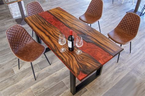 Luxtable Italy Luxtable Italy Tavoli In Legno E Resina