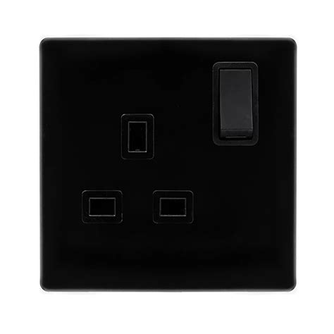 Matt Black Screwless Plate 1 Gang 13a Dp Switched Plug Socket Black