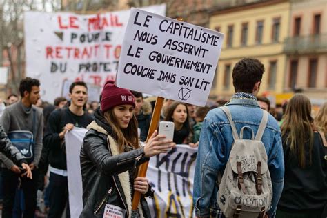 France Shifts To Left And Right Reflect Growing Class Contradictions