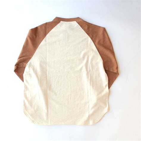 Te001lt Cr34 Hdcs Light Raglan 34 Crew T Natural × Cocoa Brown