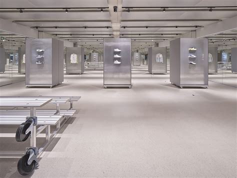 On Labs By Specific Generic 谷德设计网