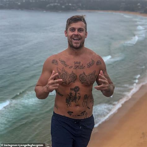 Osher Gunsberg Puts The Call Out For The Next Bachelor Daily Mail Online