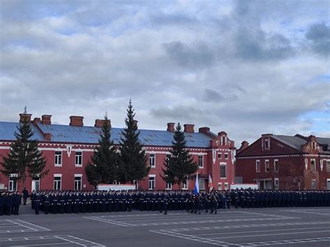 Сызранское военное авиационное училище летчиков выпустило лейтенантов