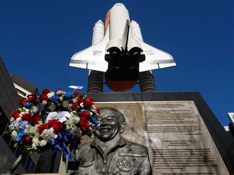 Marking 30 Years Since The Challenger Disaster 13 7 Cosmos And