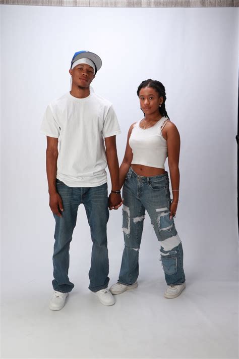 Pin By Sierra Nicole On Couples Photoshoot Ideas In Black Couples Photoshoot Outfit