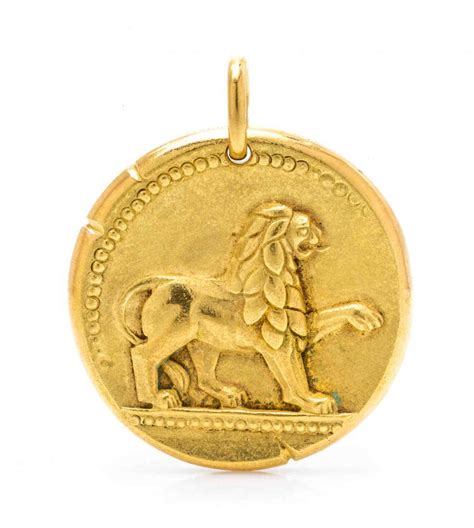 An 18 Karat Yellow Gold Leo Zodiac Pendant Van Cleef