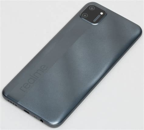 Обзор ультрабюджетного смартфона Realme C11