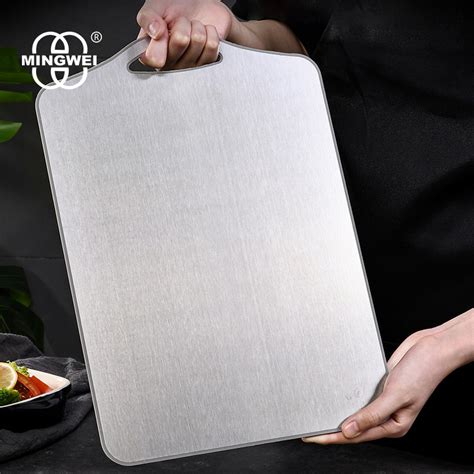 Stainless Steel Rectangle Shape Cutting Board With Nonstick Silicone