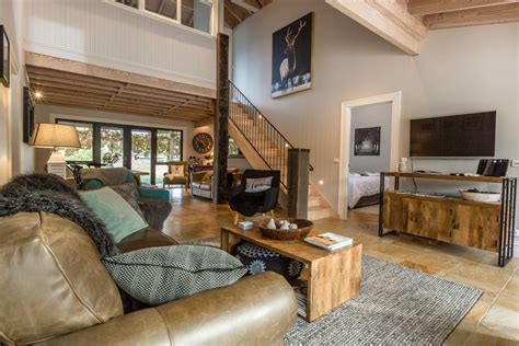 Camp David Interior