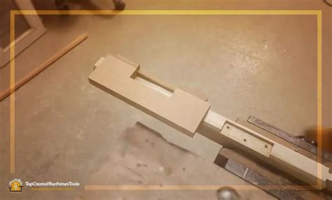 Make Your Router Jig For Door Hinges Within 10 Minutes