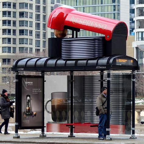 40 Abribus Créatifs Quand Les Marques Samusent Avec Le Mobilier Urbain