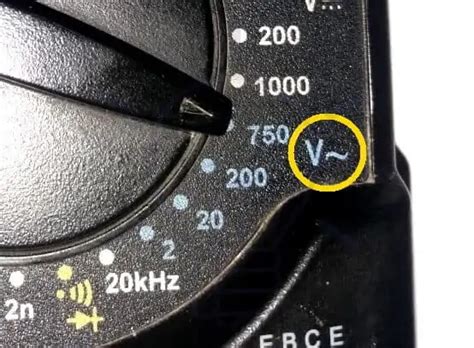 How To Measure Voltage Using Digital Analog Multimeter