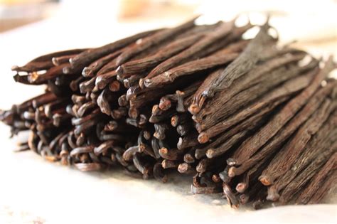 Tahitian Vanilla Beans My Favorites They Have A Hint Of Marshmallow Whip Flavor In Them