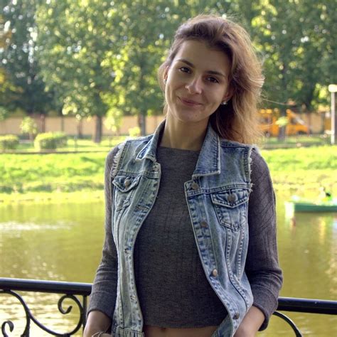 Алёна Шарова