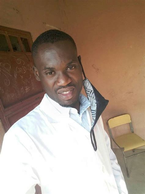 Simão Canina Cololo Simon