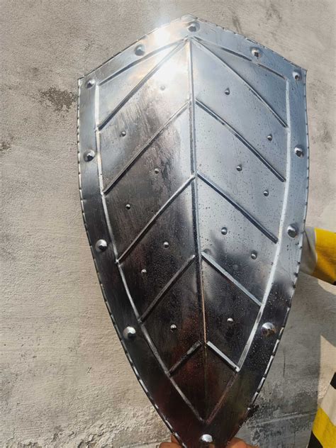 Medieval 18 Gauge Steel Heater Shield Knight Crusader Larp Cosplay Etsy Medieval 18 Gauge Steel Heater Shield Knight Crusader Larp Cosplay Etsy