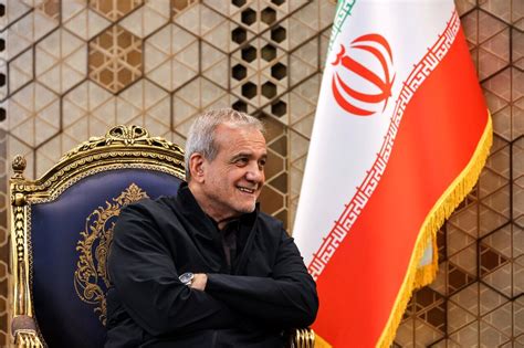 رئیس‌جمهوری وارد این شهر عراق شداسامی همراهان مسعود پزشکیان در نخستین