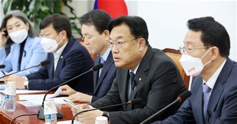 與 이재명 직격… “대북송금 스캔들 핵 3각 커넥션 밝혀야“