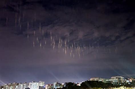 제주도 밤하늘에 나타난 빛기둥기상청에 문의전화 잇따라 네이트 뉴스